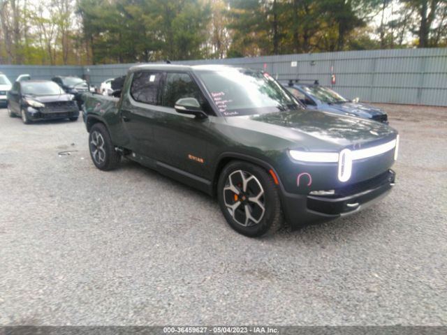 7FCTGAAA4NN007074, 2022 Rivian R1t Adventure Package vehicle history