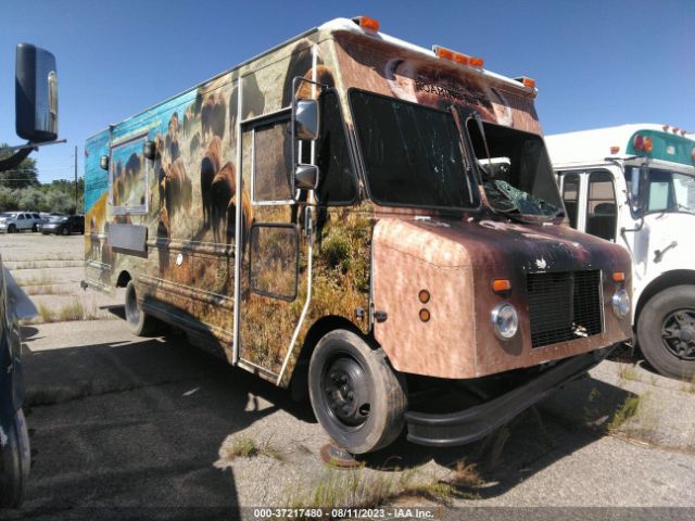 4UZA3NT23XCB13339, 1999 Freightliner Chassis M Line Walk-in Van on IAAI