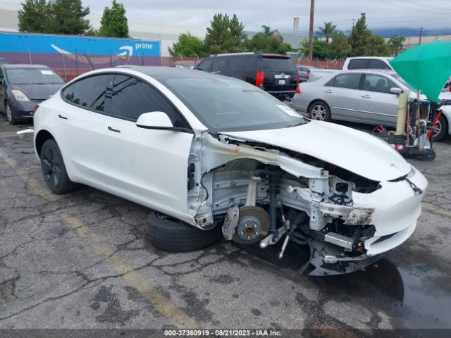 5YJ3E1EA8NF147892, 2022 Tesla Model 3 Rear-wheel Drive on IAAI
