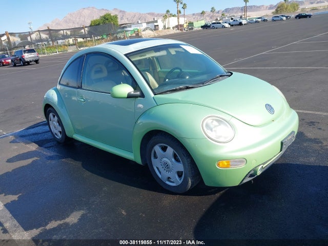 3VWCD21C31M441560, 2001 Volkswagen New Beetle Gls on IAAI