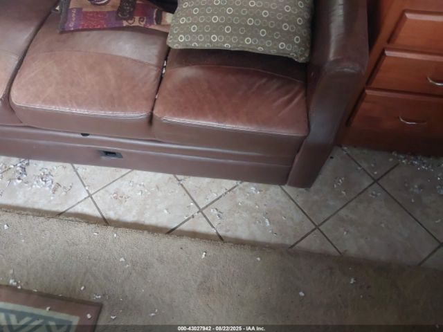 1RF43464372044057, 2007 Roadmaster Rail Monocoque vehicle history