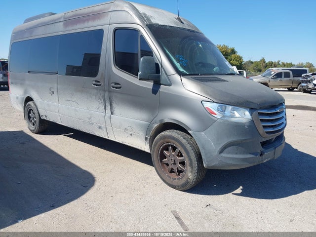 WCDPF1CD1KT002037, 2019 Freightliner Sprinter 2500 High Roof V6 vehicle ...