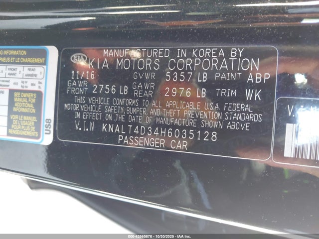 KNALT4D34H6035128, 2017 Kia K900 Premium 3.8l historia pojazdu