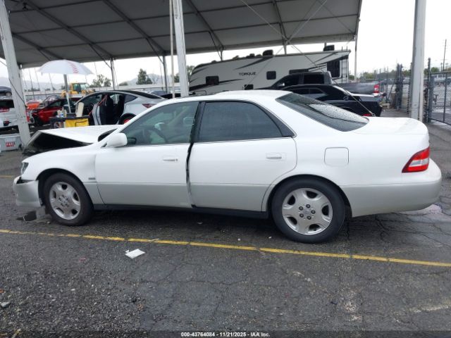 JT8BF28G1Y0266416, 2000 Lexus Es 300 vehicle history