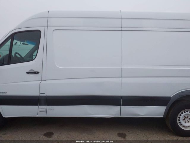 WD3PE8DD0GP247817, 2016 Mercedes-benz Sprinter 2500 High Roof historia ...