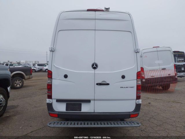 WD3PE8DD0GP247817, 2016 Mercedes-benz Sprinter 2500 High Roof historia ...