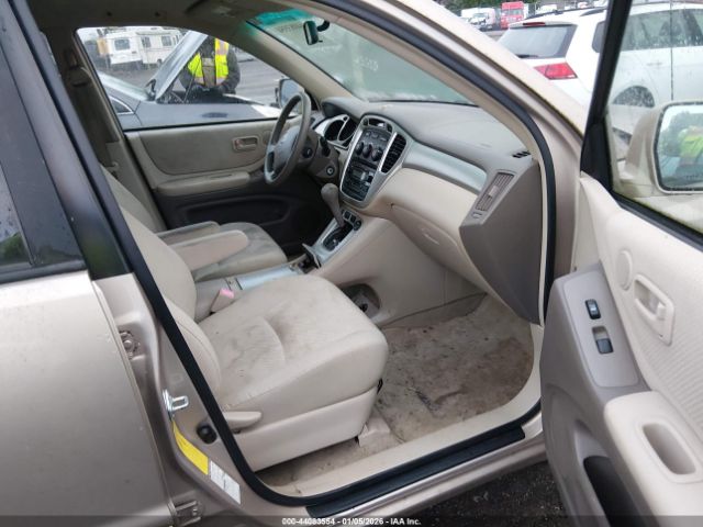 JTEHD21A350037945, 2005 Toyota Highlander vehicle history