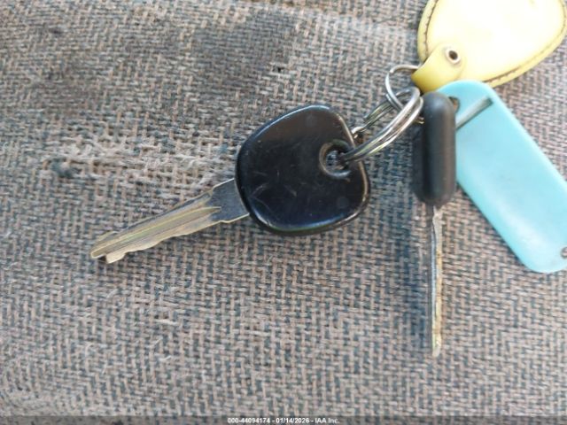 1GBHG31C091179497, 2009 Chevrolet Express Cutaway Work Van vehicle history