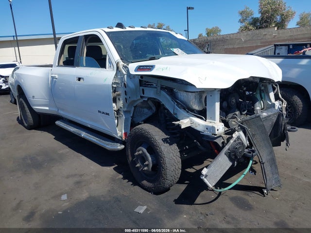 RAM 3500 Big Horn 4x4 8' Box 2019 IAAI 3C63RRHL2KG667972 | Vinremove