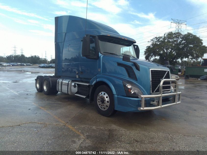 Price & History 2017 Volvo Vn Vnl vin: 4V4N99EH9HN975629 | AutoHelperBot