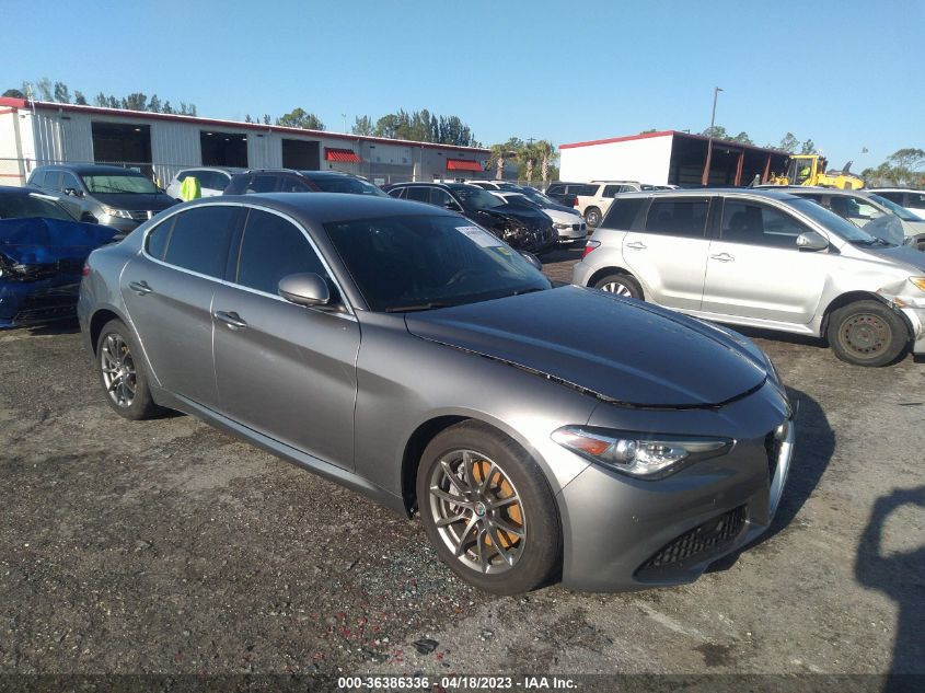 ZARFAEDN0J7567804 - 2018 ALFA ROMEO GIULIA - Проверка автомобиля по ...